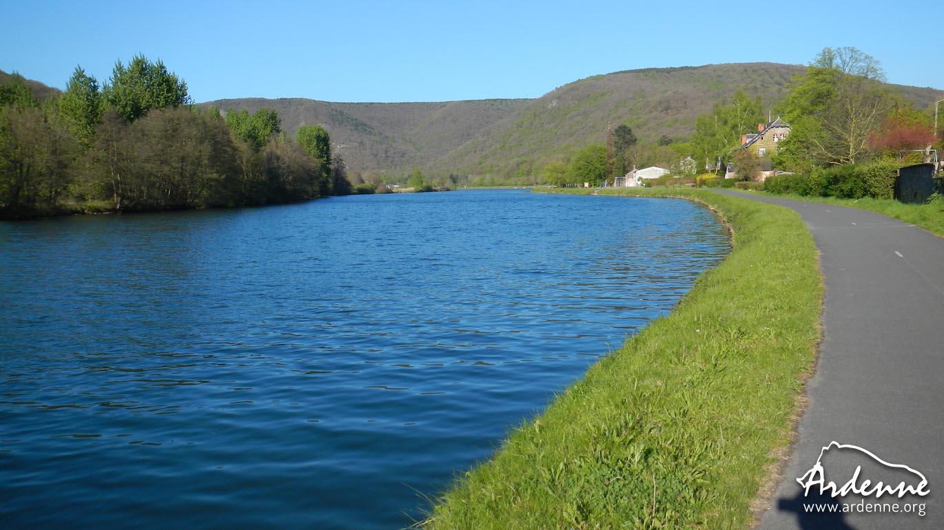 Randonnée en boucle Ardennes françaises de Haybes à Fumay - Ardenne.org